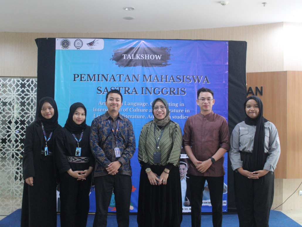 Sasing UAD Adakan Talkshow Tiga Peminatan untuk Mahasiswa - Program Studi Sastra Inggris